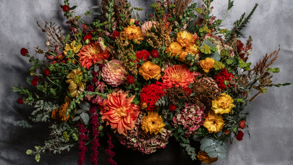 A Guide to the Richest Autumn Colors for Floral Arrangements - Orchid ...