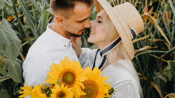 The Sweetest Things to do on International Kissing Day - Orchid Republic