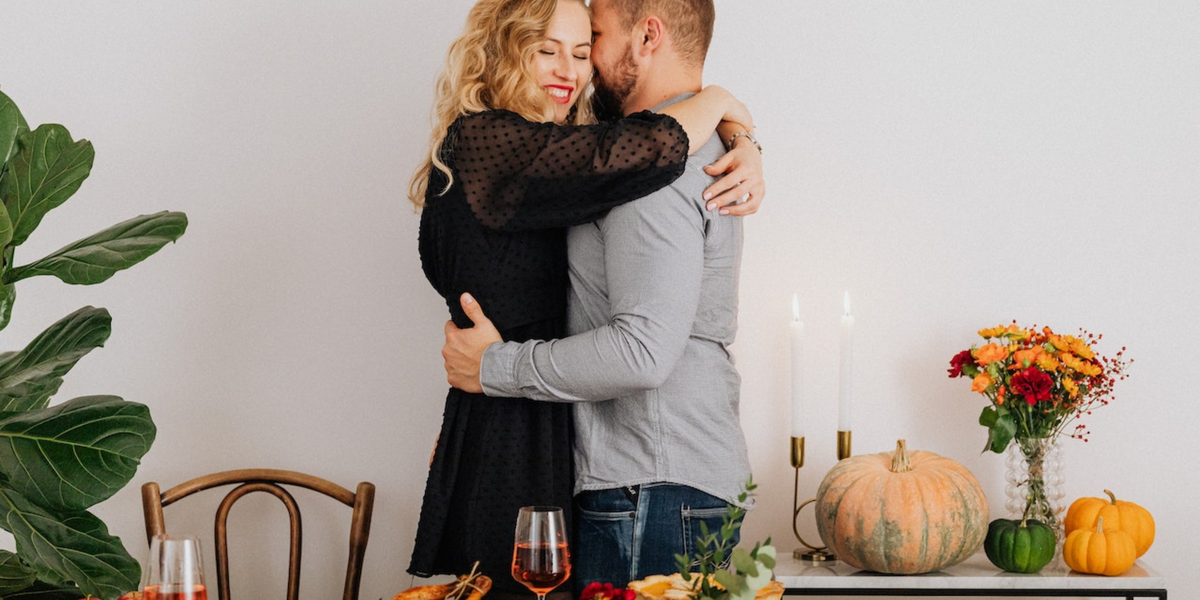 How to Celebrate Thanksgiving as a Couple – Orchid Republic Floral Boutique