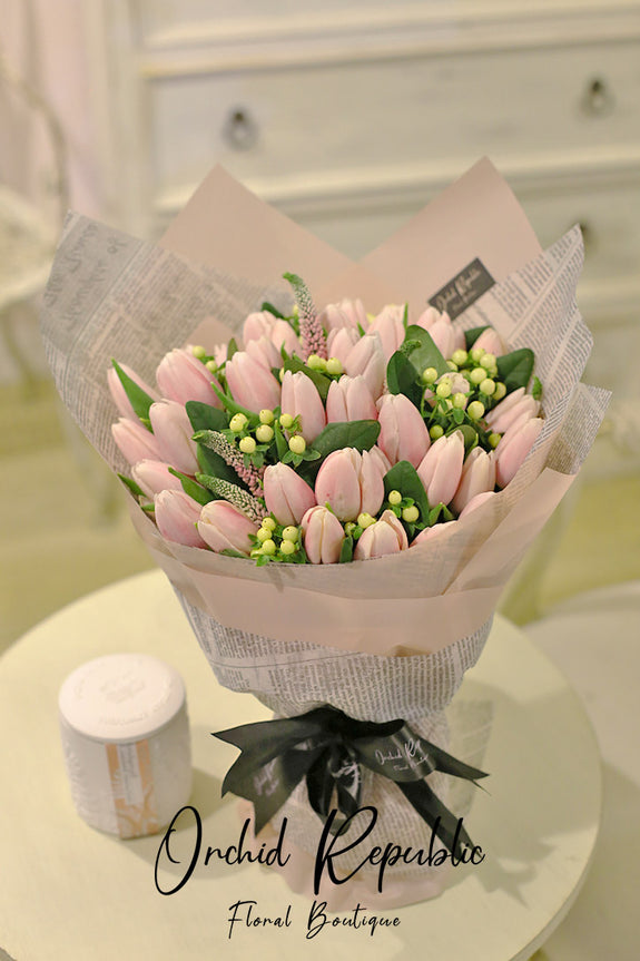 First Date Tulips - Hand Bouquets Delivery