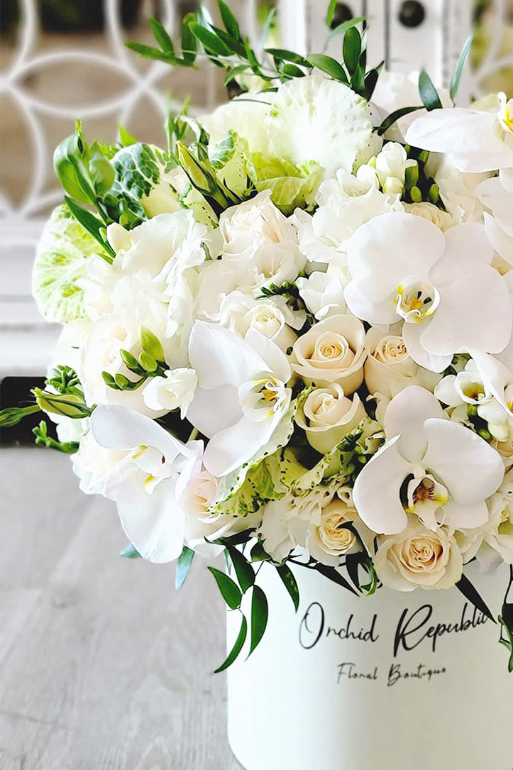 Heavenly Spring – Orchid Republic Floral Boutique