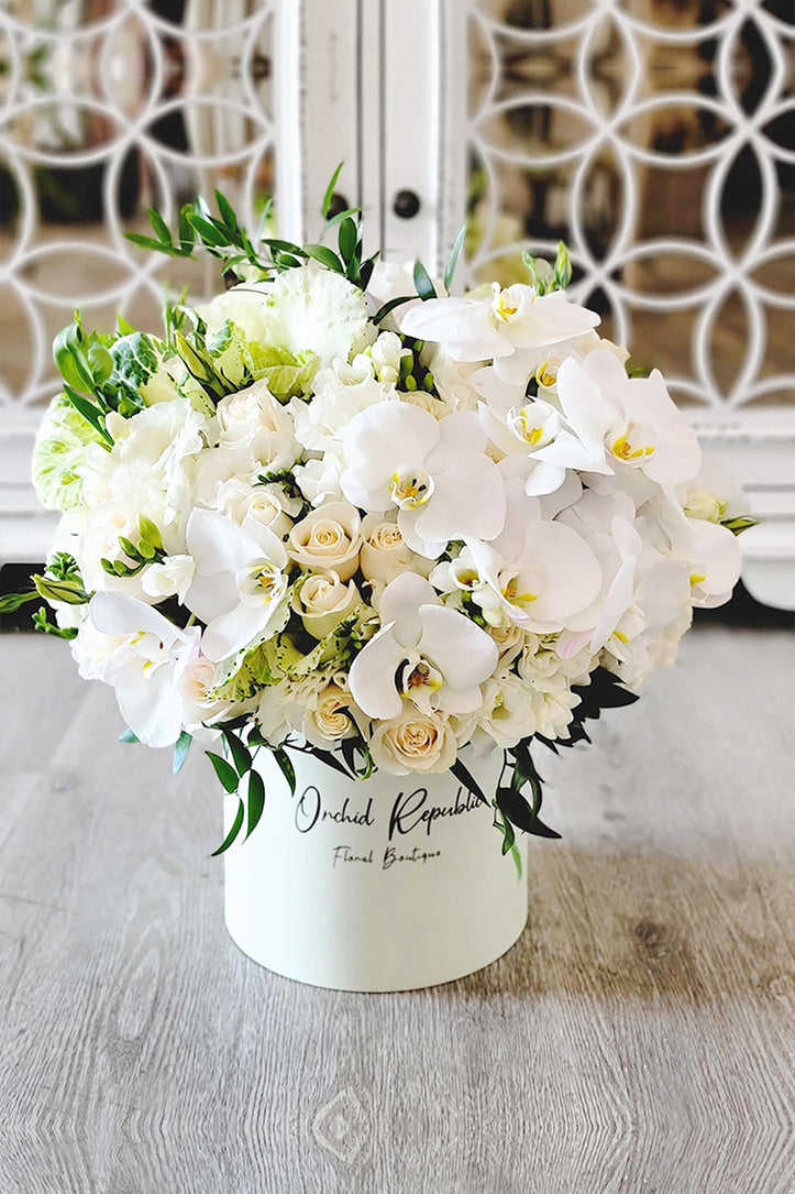 Heavenly Spring – Orchid Republic Floral Boutique